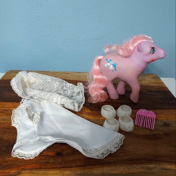 My Little Pony | Toys | Vintage My Little Pony 984 Wedding Bells With ...
